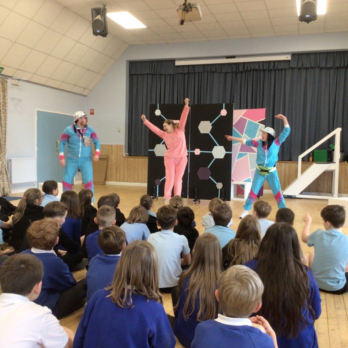 Play,Post,Share,Repeat - Abberley Parochial V.C. Primary School