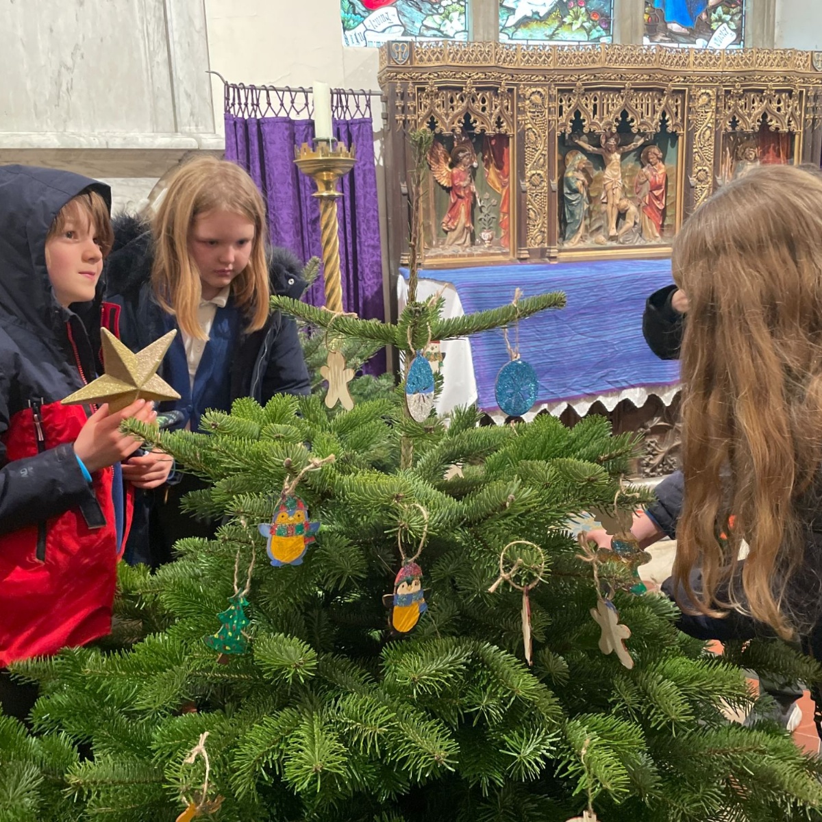 Stanford Church Abberley Christmas tree - Abberley Parochial V.C ...
